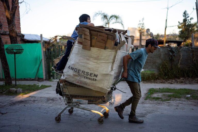 Tu Precaria en Argentina: Guía Paso a Paso | PIAC